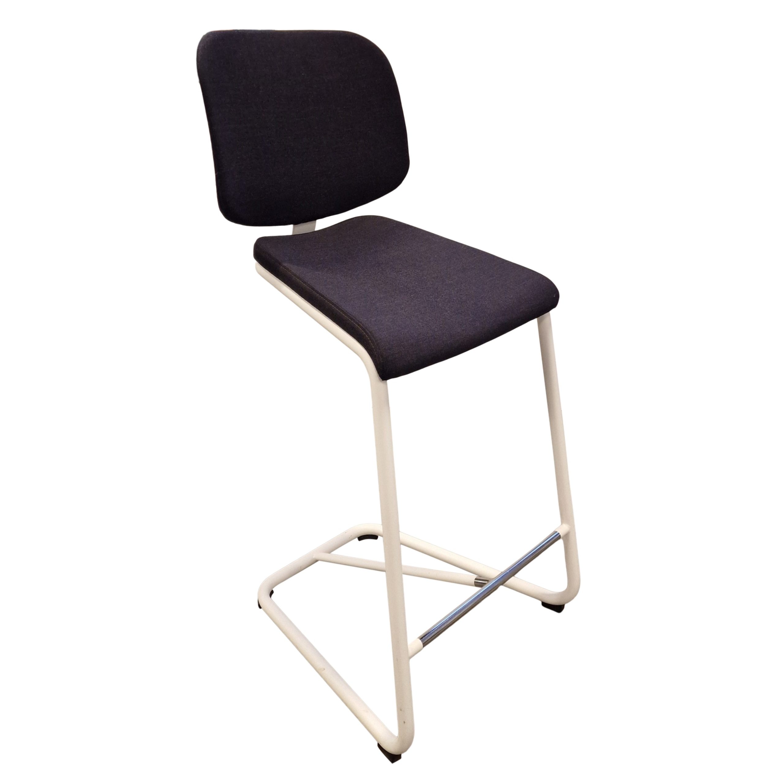 Barstol Lammhults Add lila/vit | RP